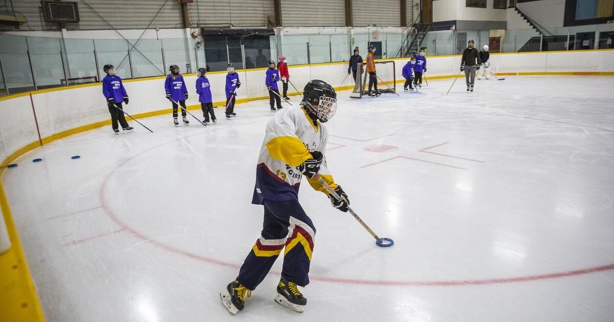 Why Toronto is rolling out ringette on its rinks