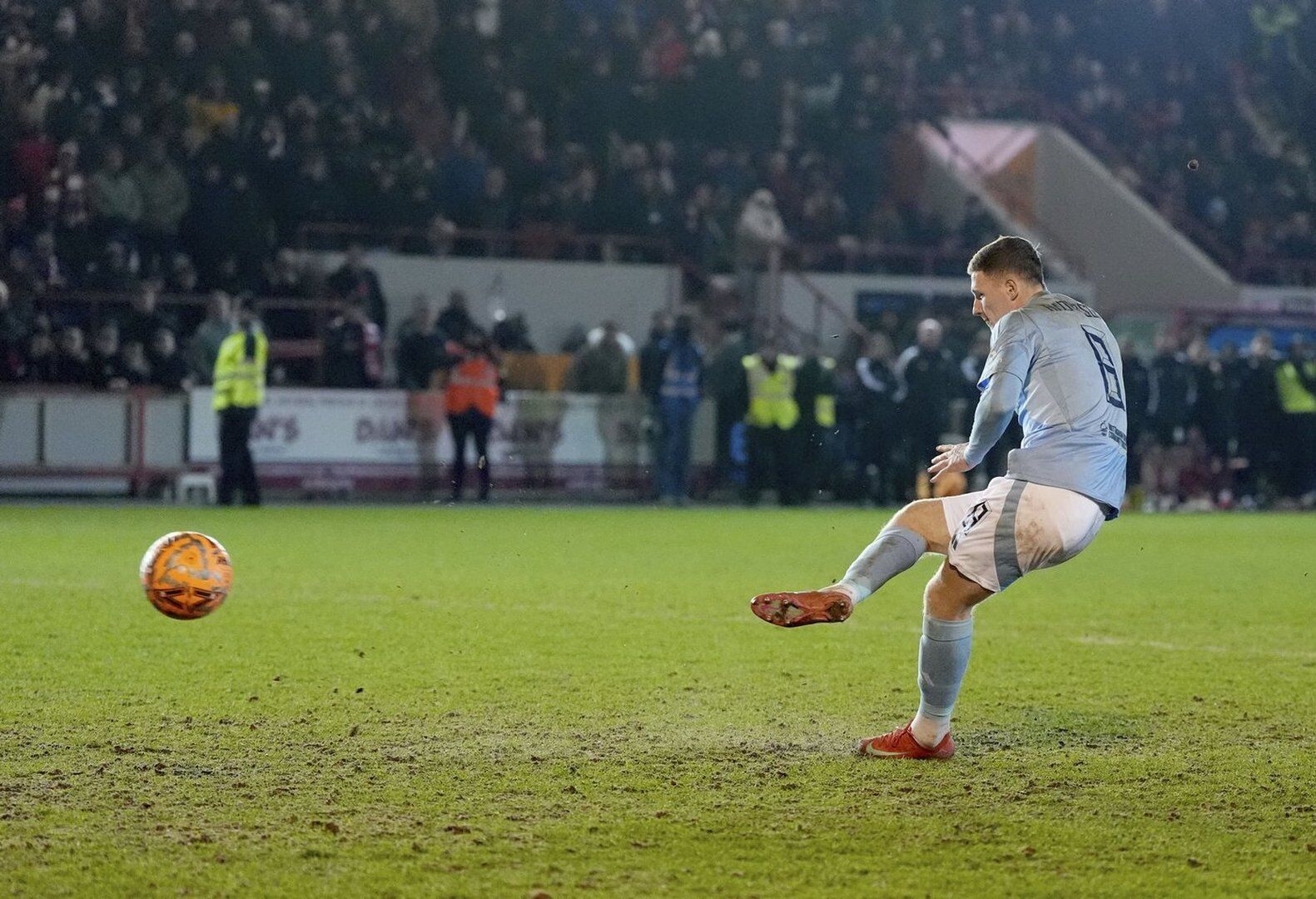 Nottingham Forest beats third-tier Exeter on penalties to advance in FA Cup