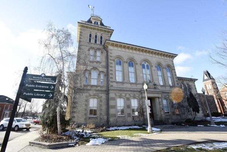 Former Norfolk mayor accuses current mayor of election ‘shenanigans’