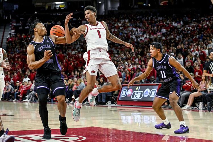 Acuff Jr. leads fourArkansas players in double figures as Razorbacks ...