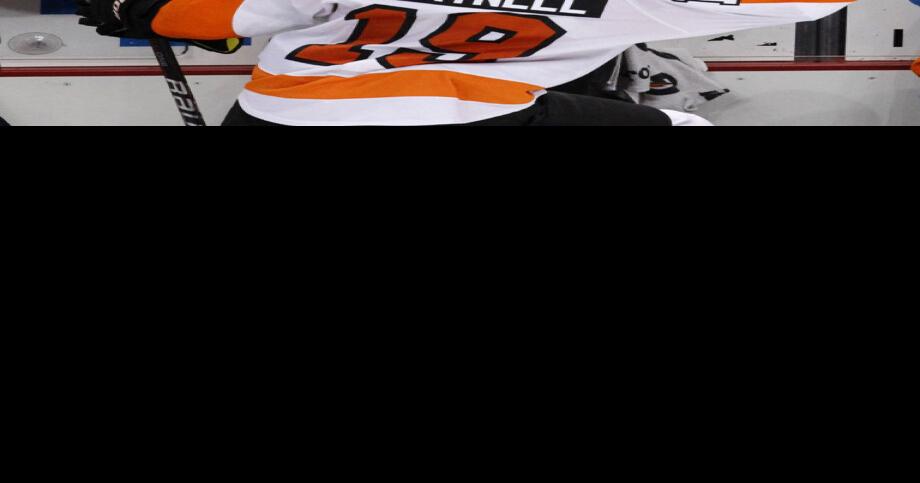 Scott Hartnell’s Hulk Hogan salute caps Flyers-Penguins brawl