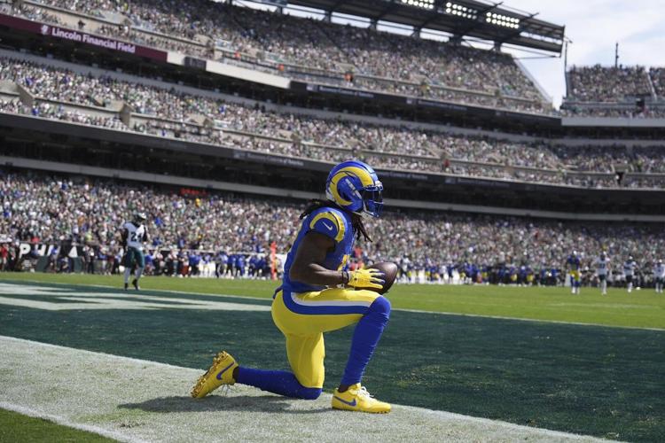 WR Davante Adams, RT Rob Havenstein sit out Rams' practice with what ...