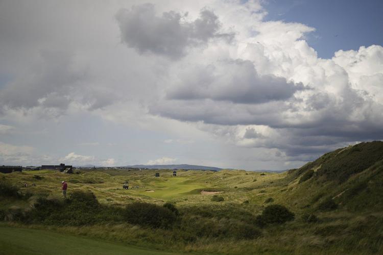 Lowry back in his happy place at Royal Portrush where mural depicts ...