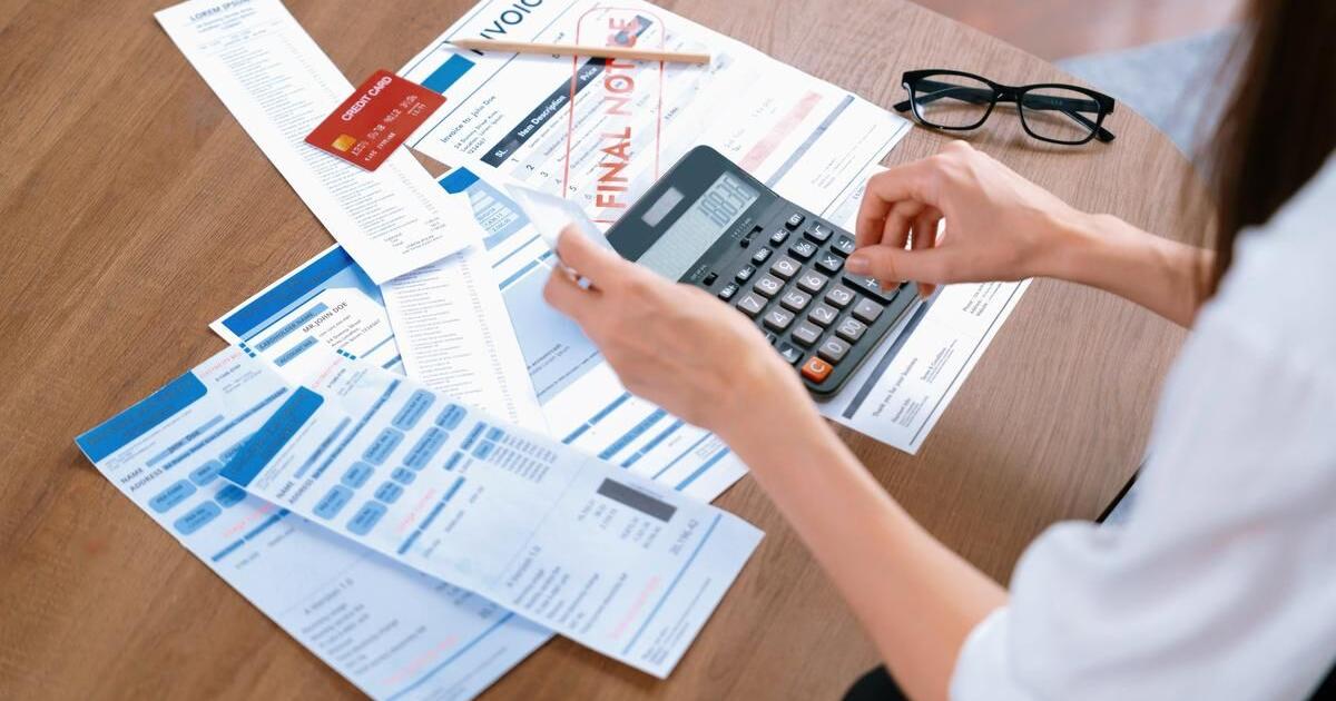 Four simple steps to get over your money traumas