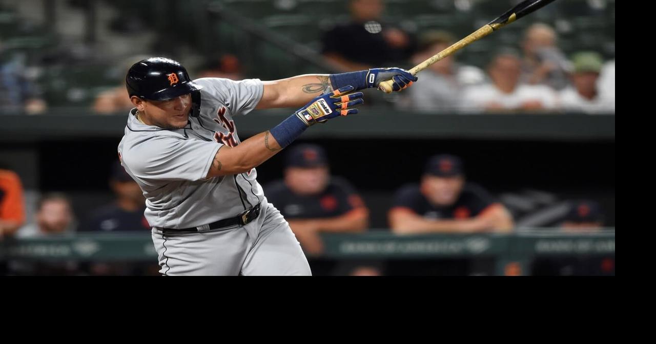 Tigers beat Orioles 9-4 despite scary collision in outfield