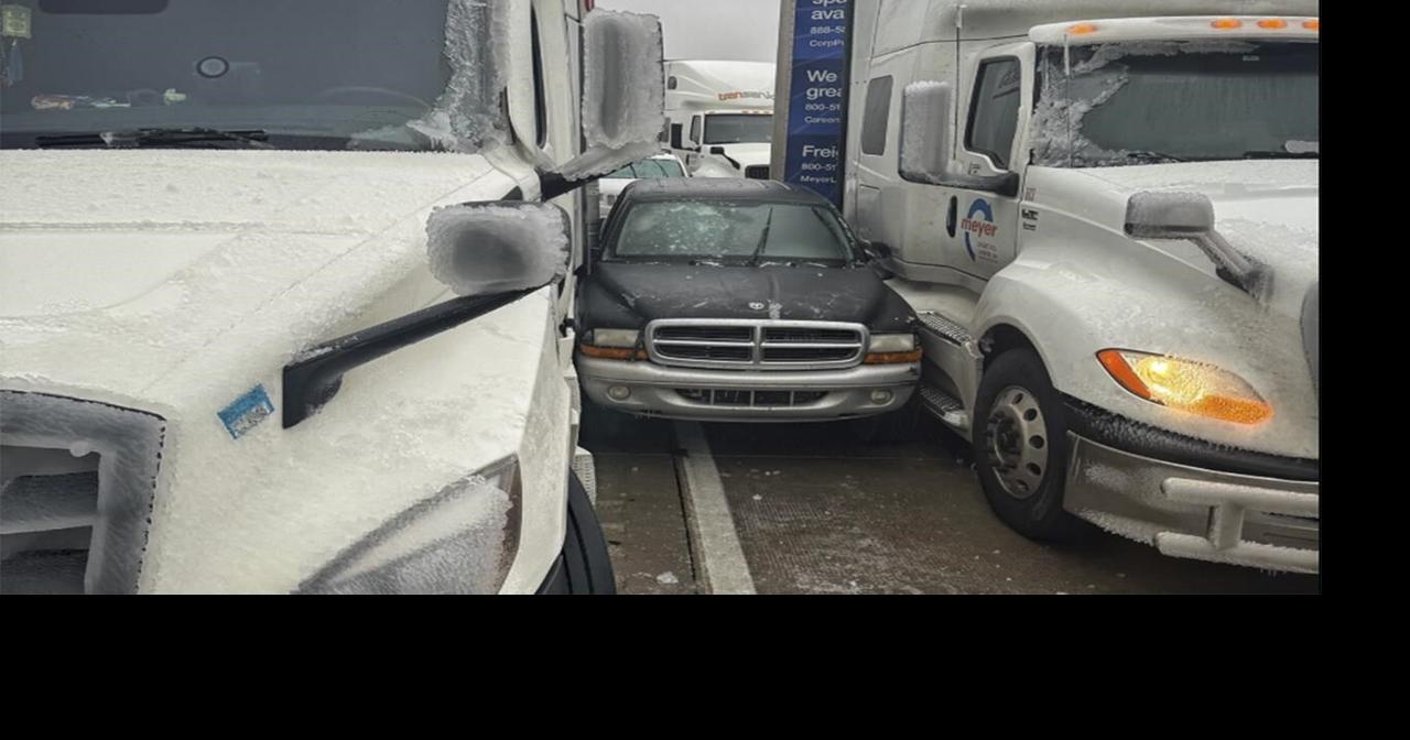 Chiefs finally depart KC for Denver amid ice storm after 4 hours spent ...