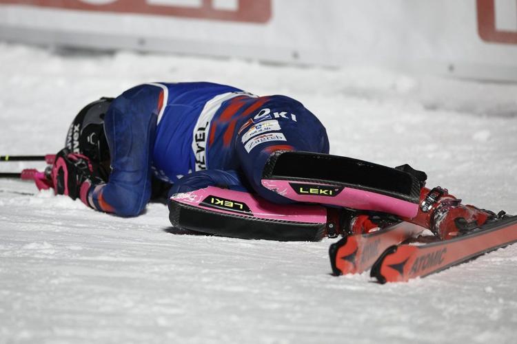 Mikaela Shiffrin finishes 10th in World Cup slalom on her injury ...
