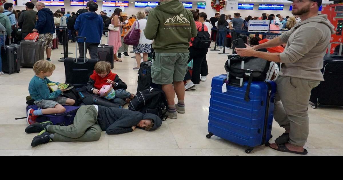 ‘it Was Hell Stranded Air Passengers Outraged By Sunwing