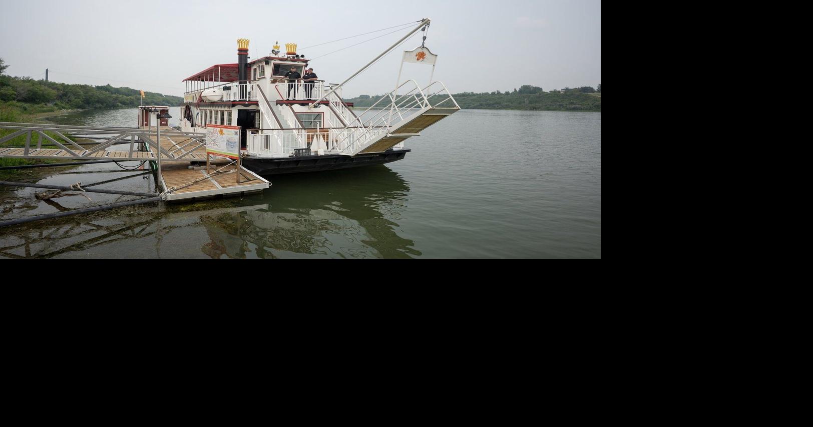 Just add water: Saskatoon riverboat suspends trips, wants answers on ...