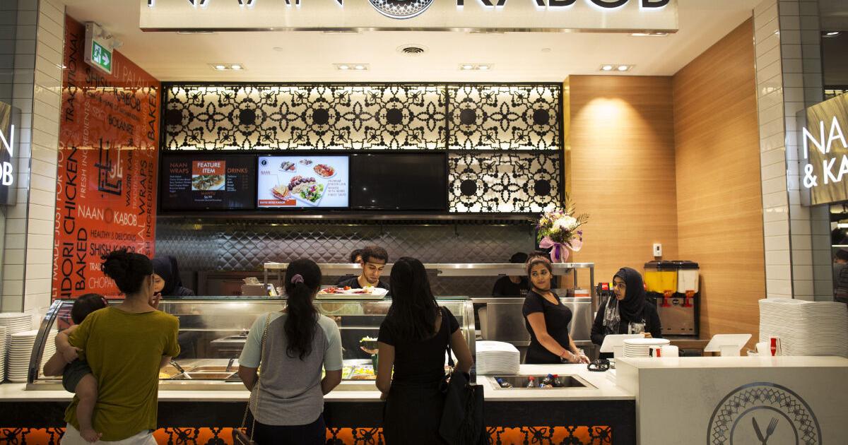 GTA malls want you for lunch