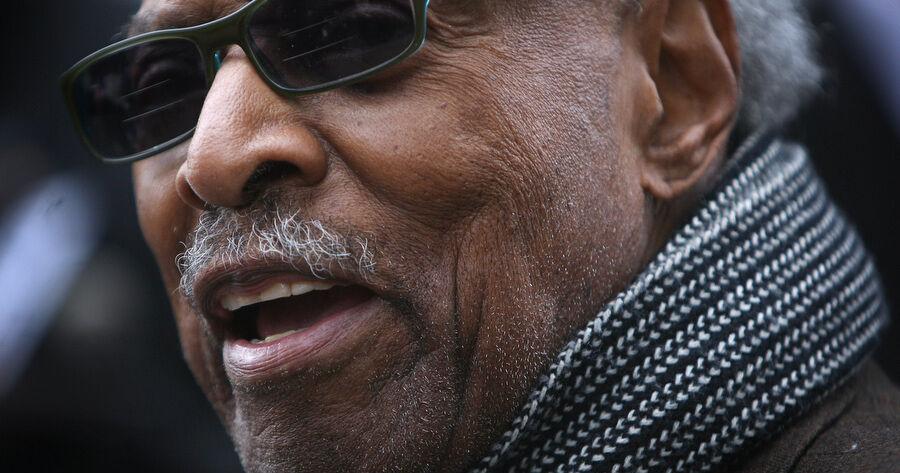 PHOTOS: The life of Lincoln Alexander from the Star archives