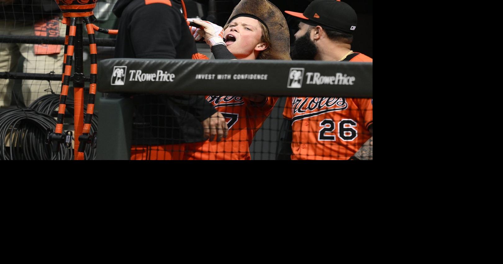 Holliday and Mateo homer as Orioles defeat White Sox 4-2 to clinch ...