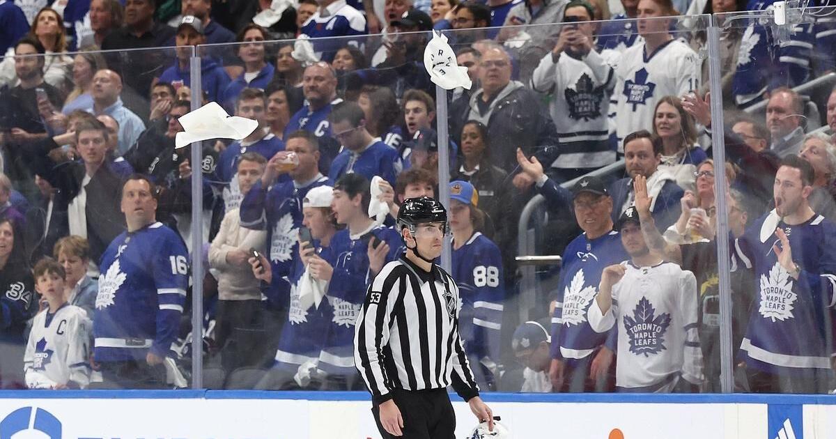 Leaf Morgan Rielly’s non-goal recalls Gilmour-Gretzky gaffe