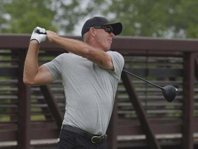 Bland posts 66 and leads Senior PGA in his senior major debut