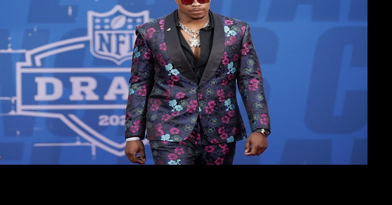 Raiders take edge rusher Tyree Wilson at No. 7 in NFL draft