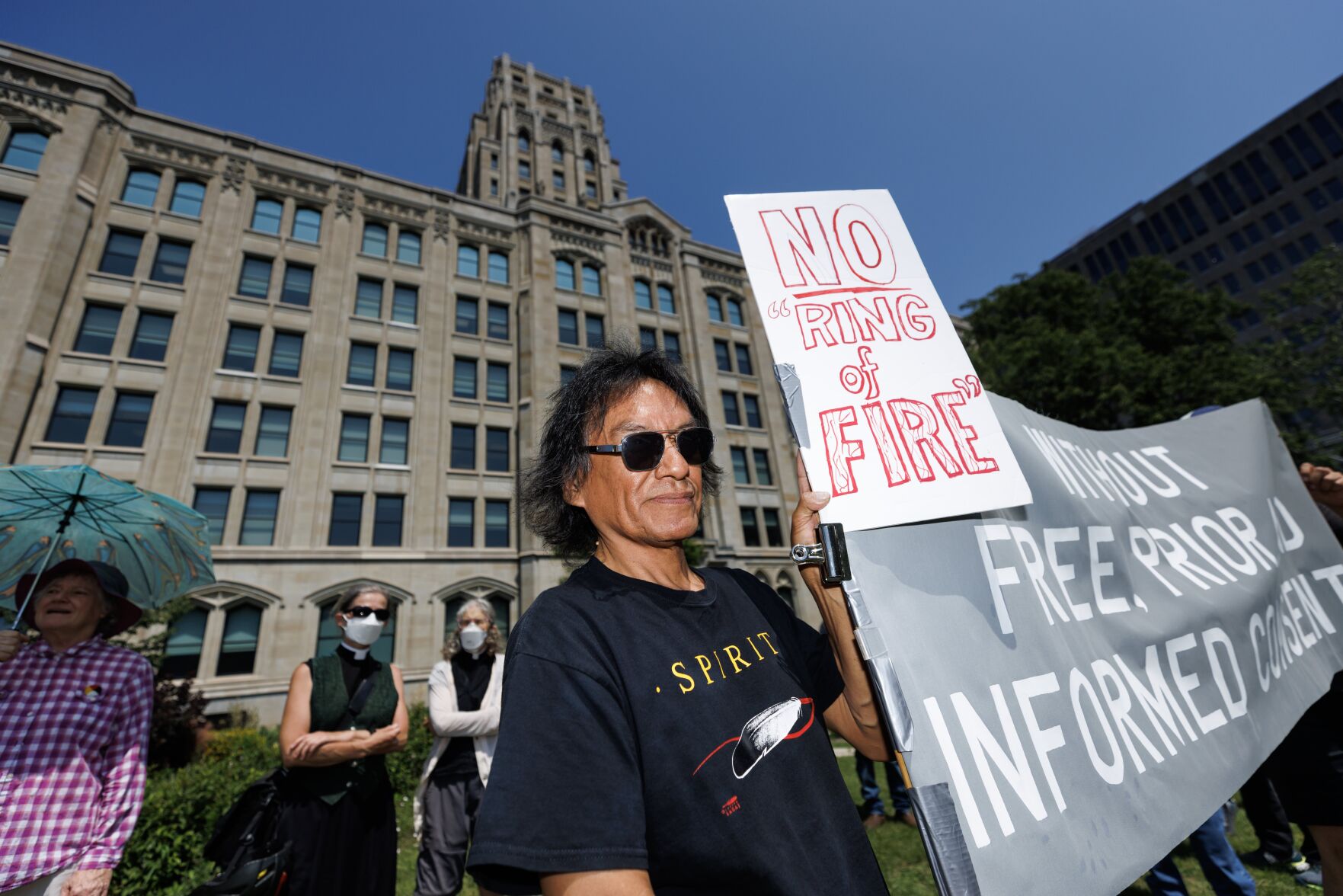 The truth about Ontario’s Ring of Fire ads