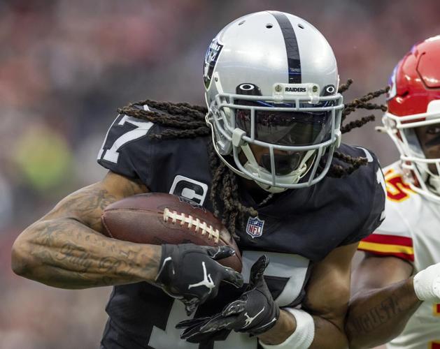 Justin Jefferson selected top wide receiver by panel of AP Pro Football ...