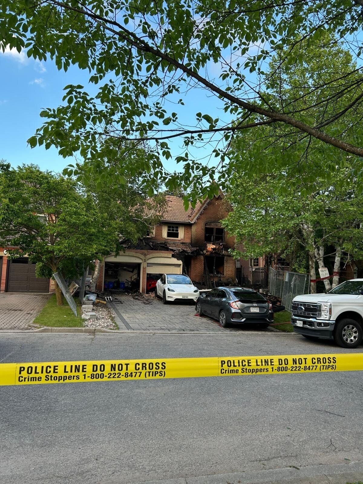 Three people injured in Markham fire