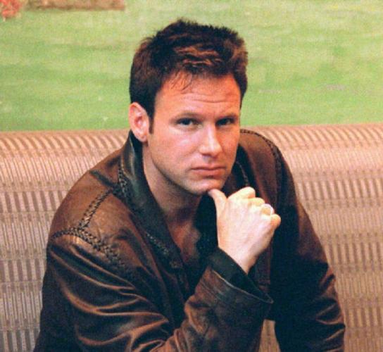Corey Hart ready to sing one last show as he takes a look back