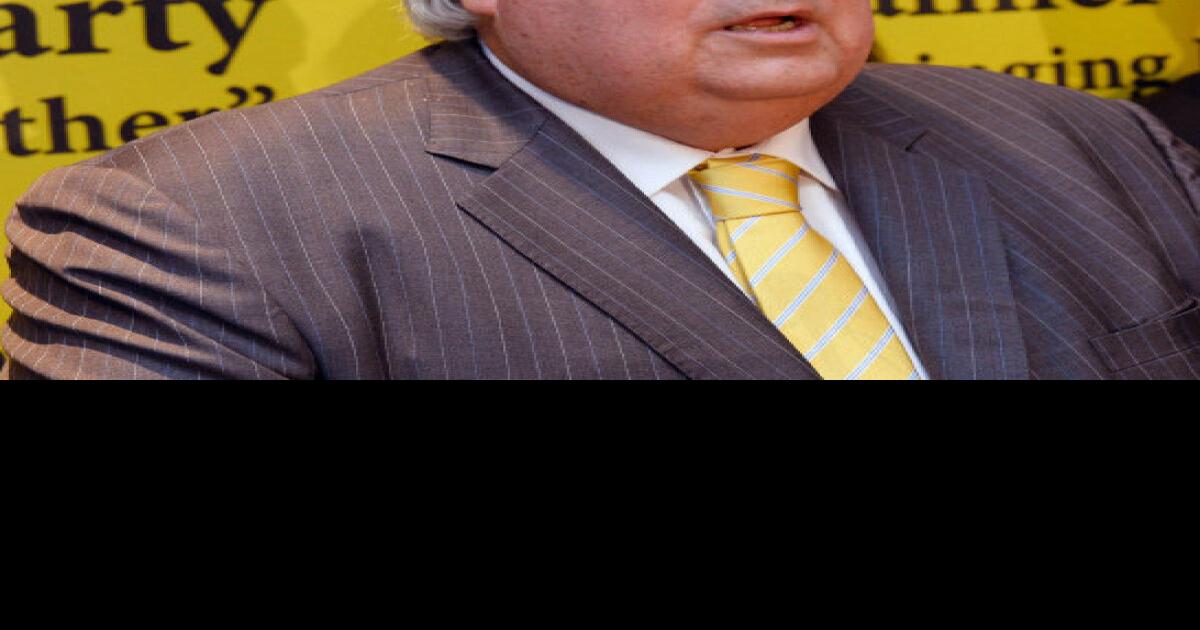 Australian politician magnate Clive Palmer assailed for Chinese ...