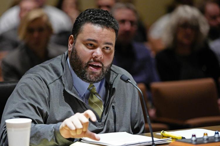 Permitless concealed carry gun bill advances in Nebraska