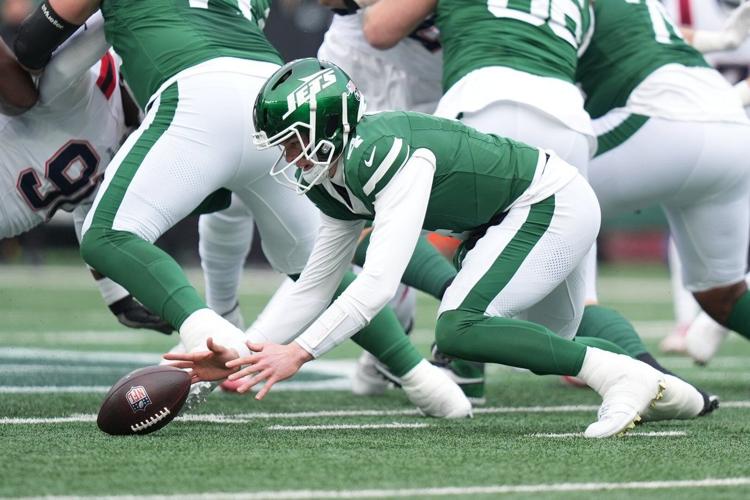 Jets undrafted rookie QB Brady Cook gets another shot to start in ...