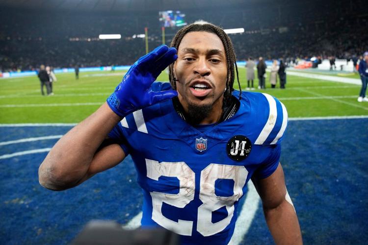 Colts are rolling again after another dazzling performance from ...