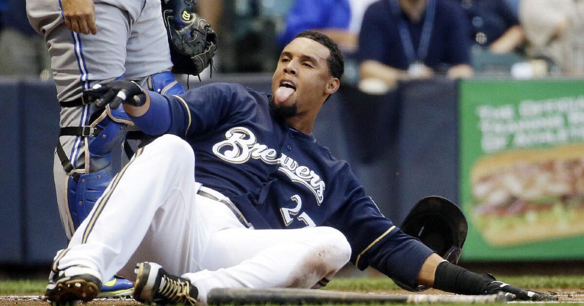 Blue Jays continue to slide out of playoff race