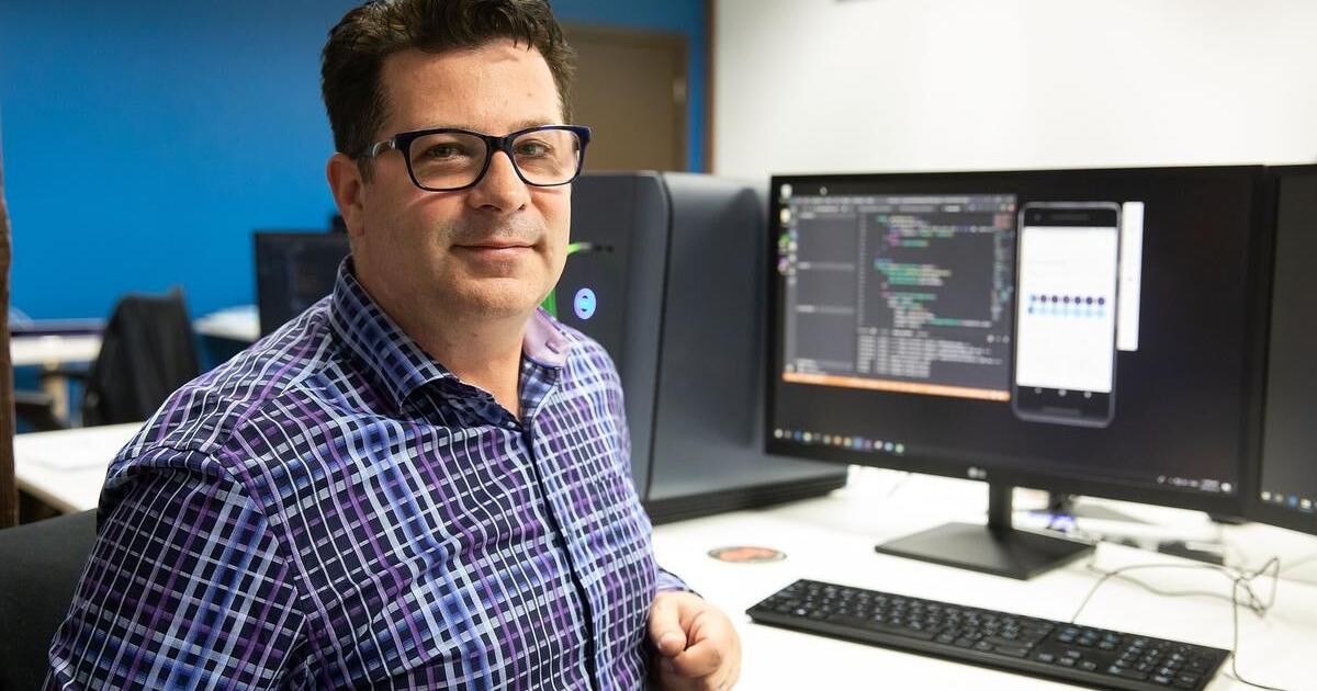 Edmonton engineers develop app that uses AI to help co-parents keep ...