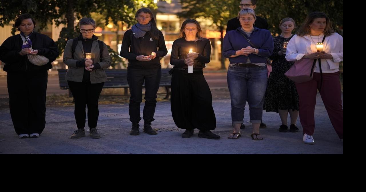 Thousands protest in Poland against strict abortion law after pregnant ...
