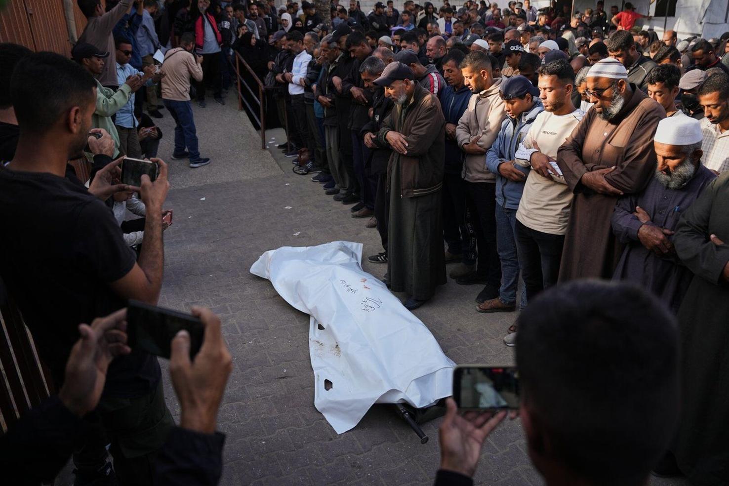 Death toll reaches 33 in some of the deadliest Israeli strikes in Gaza ...