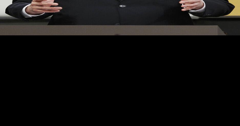 Harper keeps his eye on his audience in debates