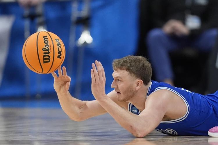 Washington State survives maddening 2nd half to beat Drake 66-61 in ...