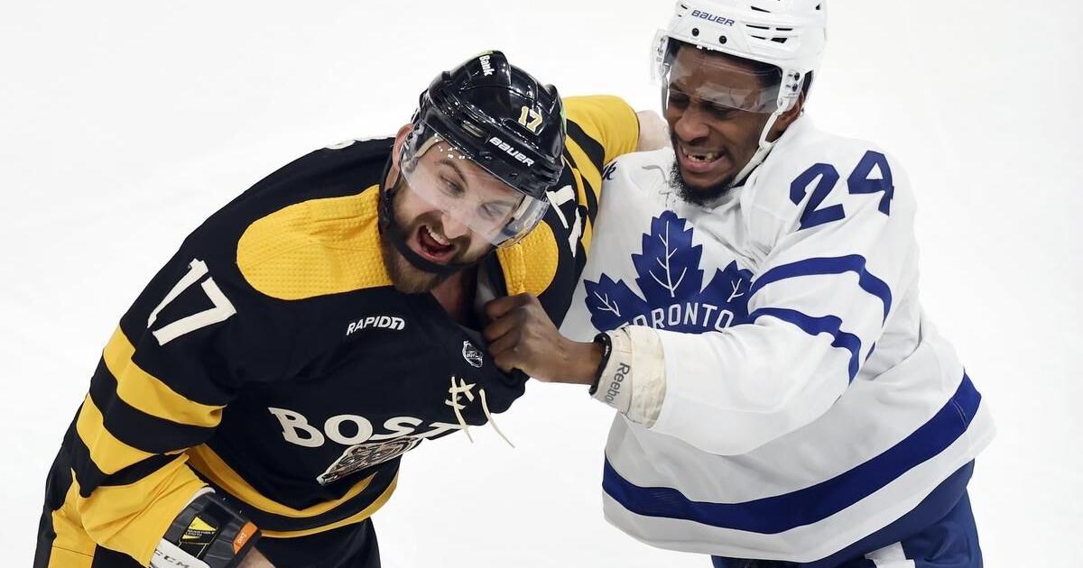 Leafs’ Wayne Simmonds gets call for Bruins showdown