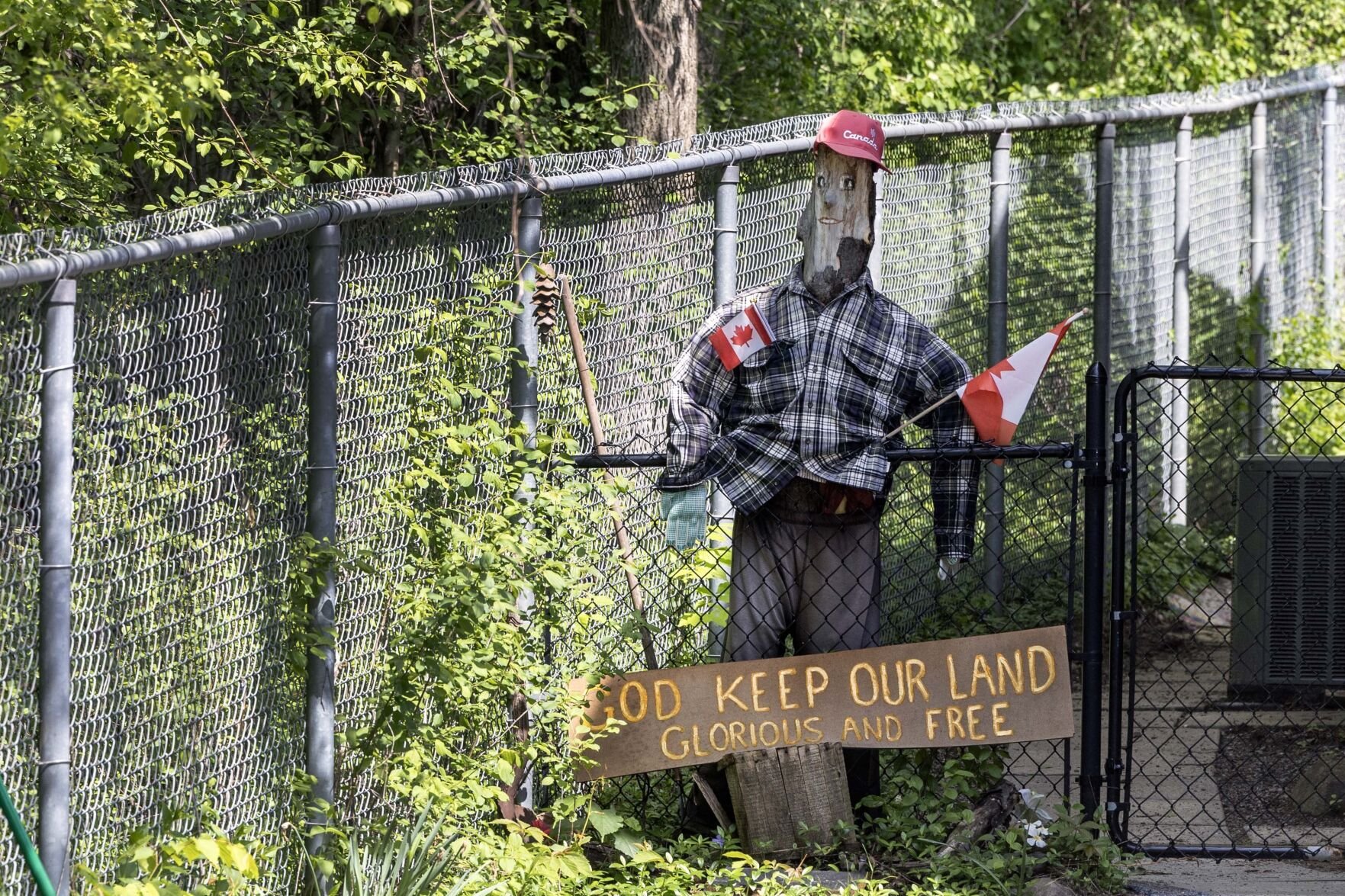 Teen suspect in Pickering stabbing charged with murder