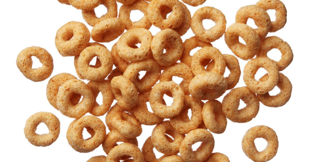 Original Cheerios to go GMO-free