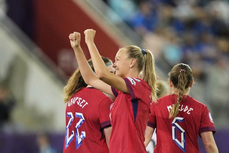 Signe Gaupset scores twice as Norway beats Iceland at Euro 2025