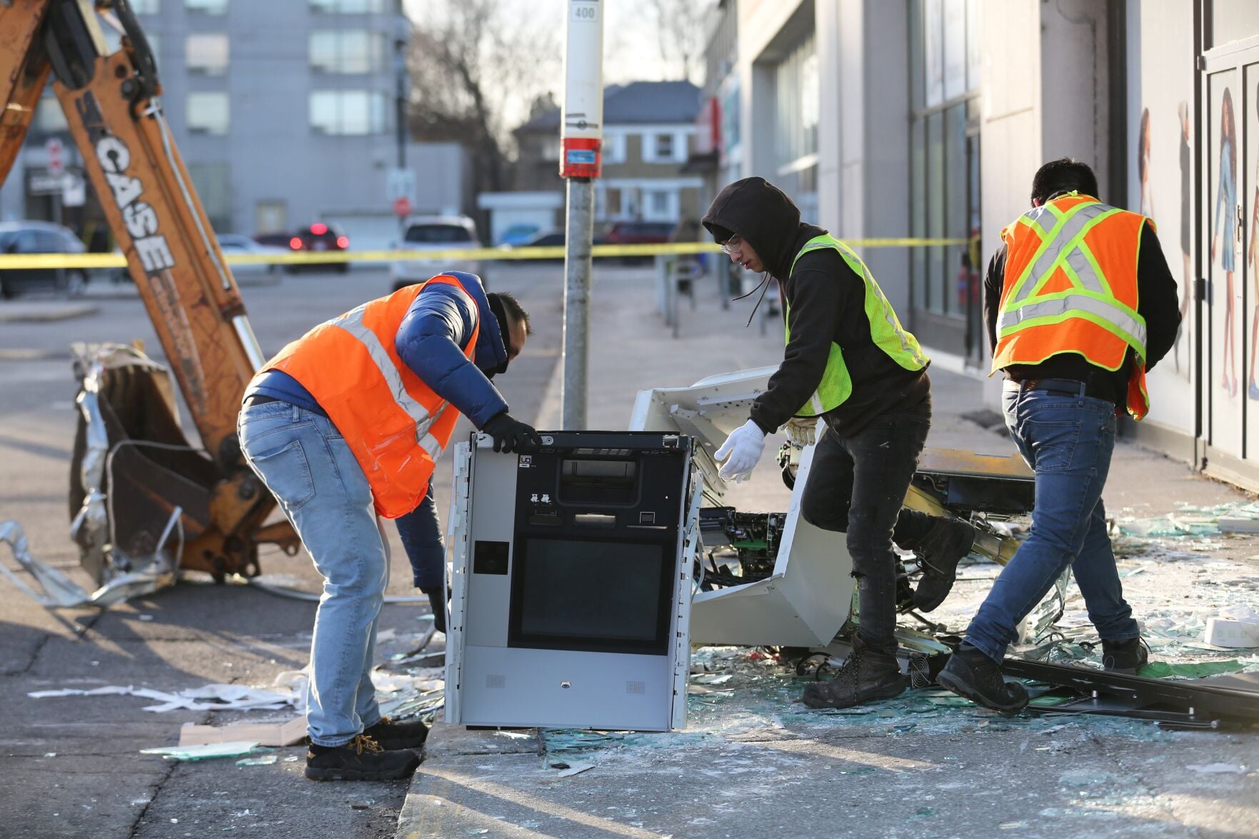 Toronto-area ATM heists involving heavy machinery on the rise
