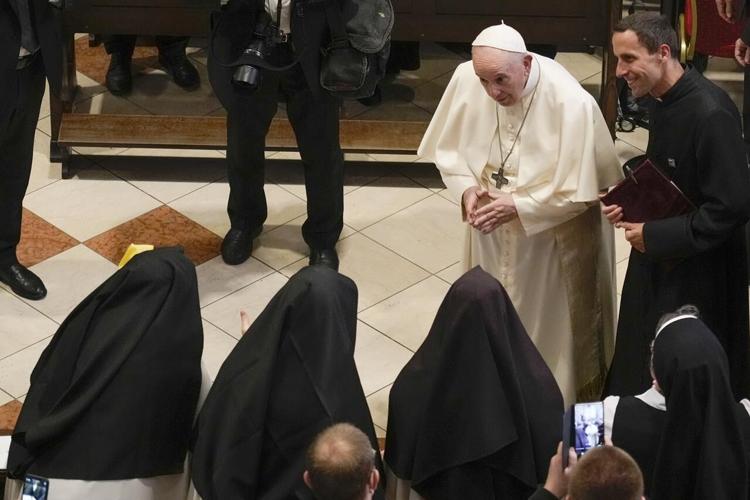 Your suffering is ours: Pope honors Slovak Holocaust victims