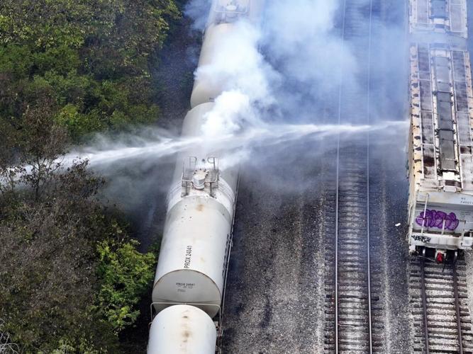 Evacuation order lifted for Ohio town where dangerous chemical leak ...