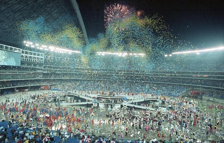 ‘Revolutionary’ SkyDome, now known as the Rogers Centre, turns 30