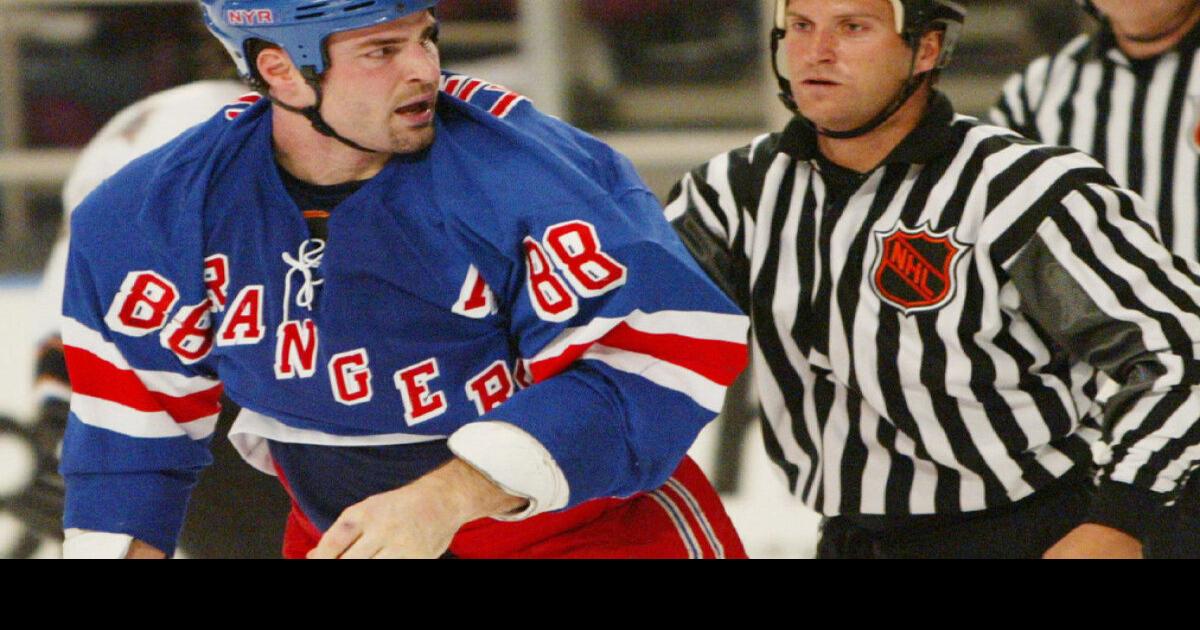 Eric Lindros backs Ontario concussion bill named after Ottawa teen