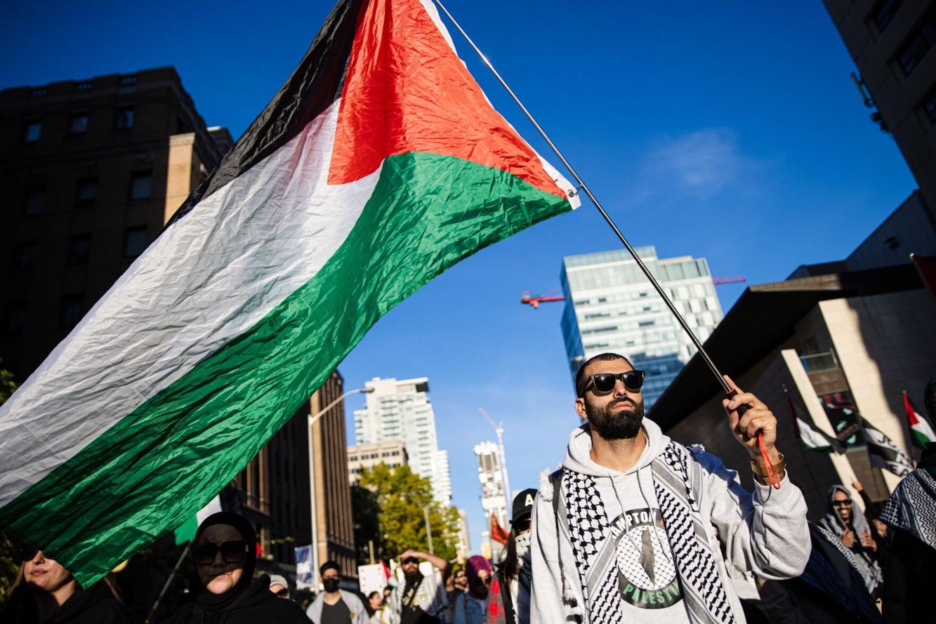 Thousands march in pro-Palestinian protest in Toronto