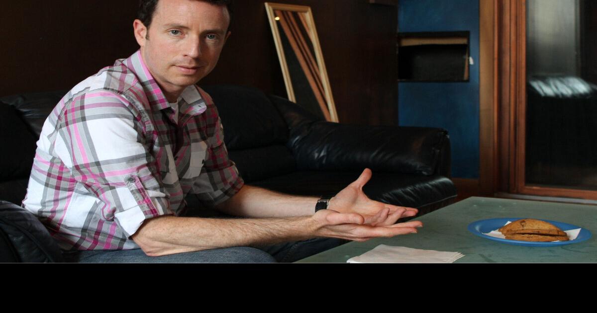 Toronto Cash Cab host Adam Growe blends trivia and standup