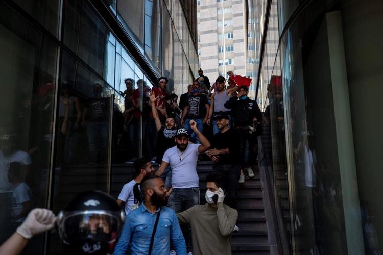 Lebanese protest despite government’s economic rescue plan