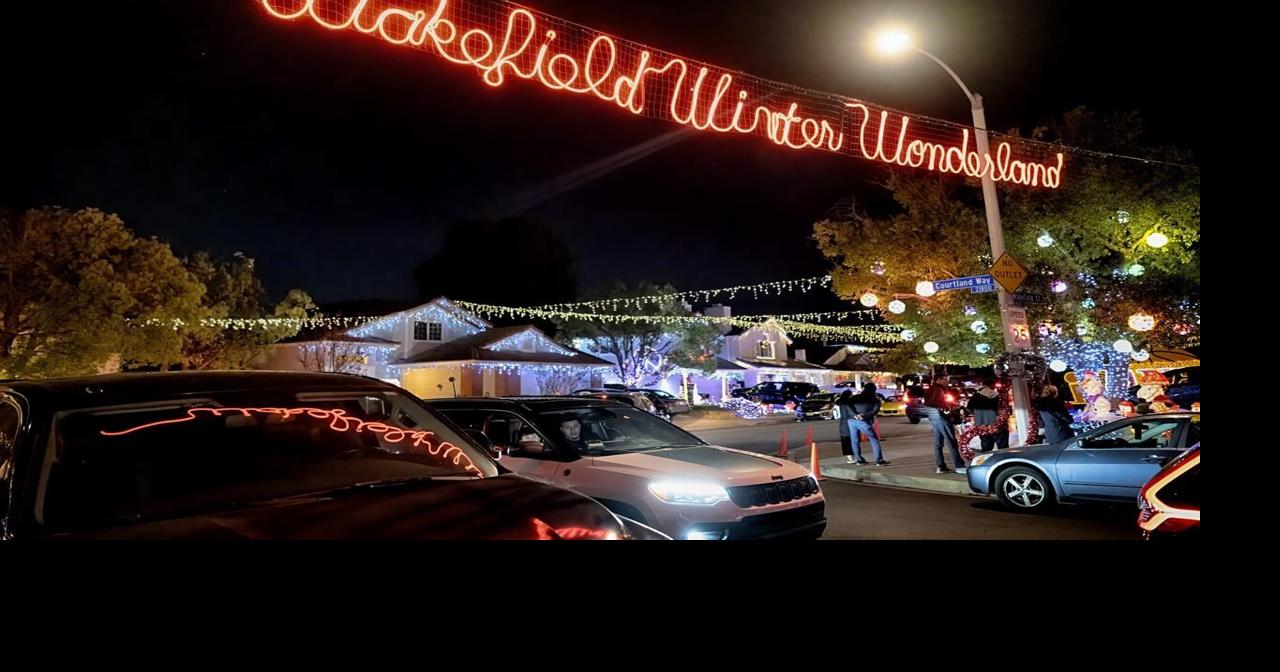 Elaborate holiday light displays are making spirits bright in a big way