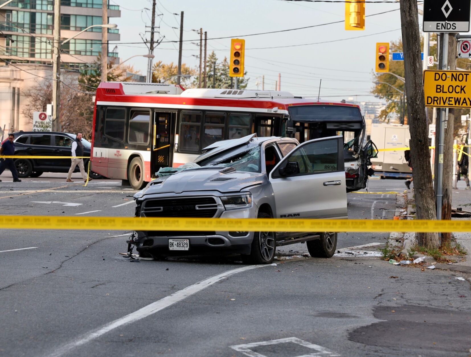 8 in hospital, 1 driver arrested, North York TTC bus crash