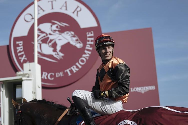 Pre-race favorite Ace Impact sprints clear to win Prix de l'Arc de Triomphe