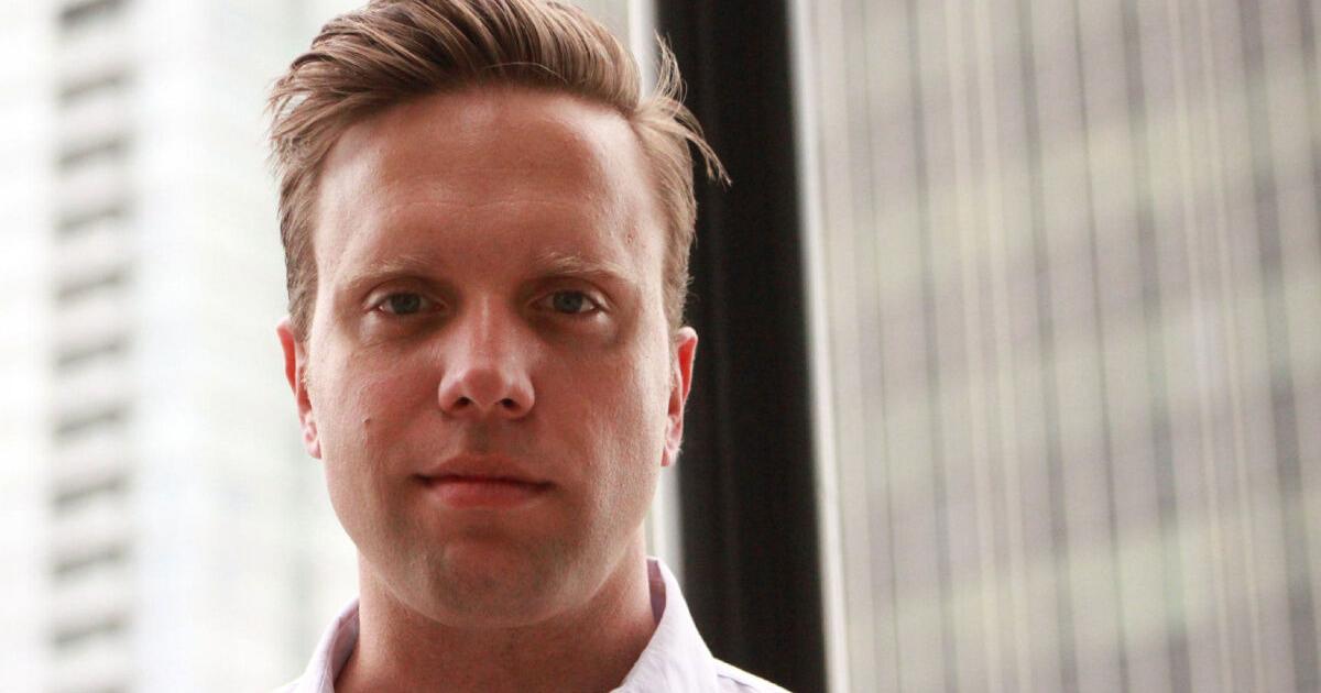 Comedian Ward Anderson tells truth of the road grind in book