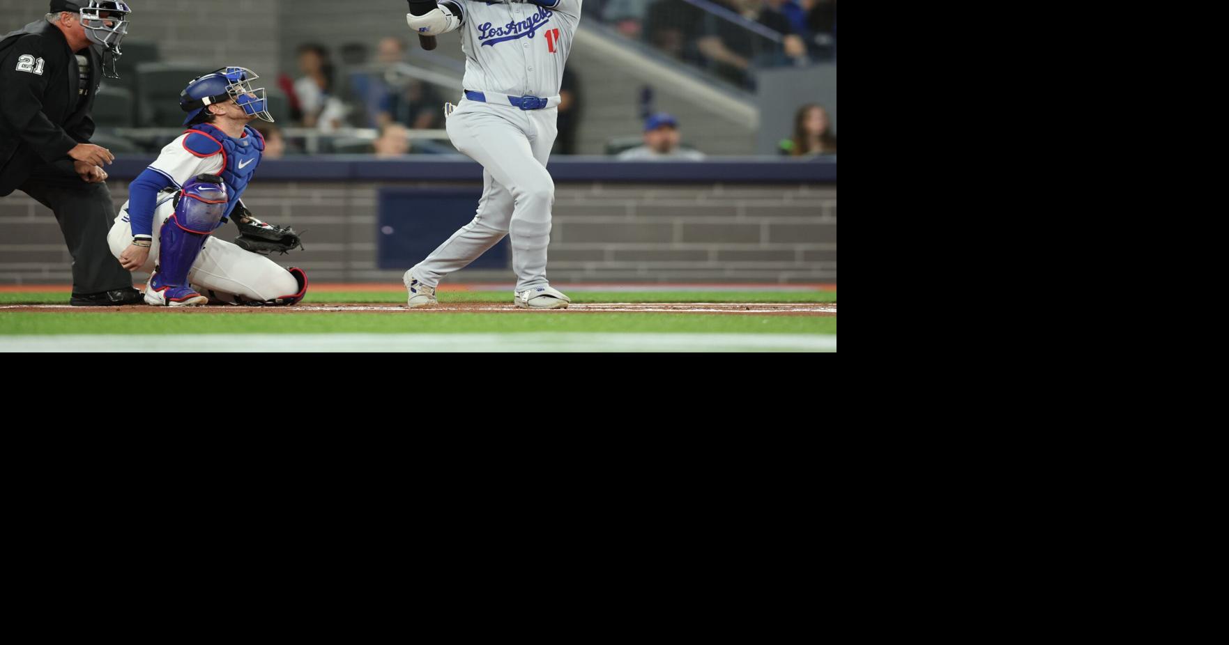 Blue Jays fans boo Shohei Ohtani in first visit as a Dodger